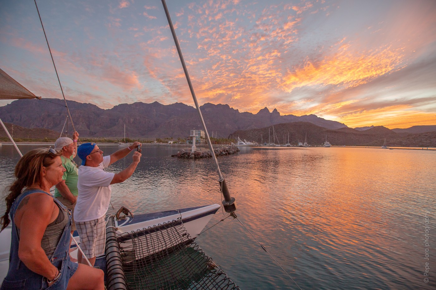 Sunset Margarita Cruise by catamaran | Wild Loreto Tours